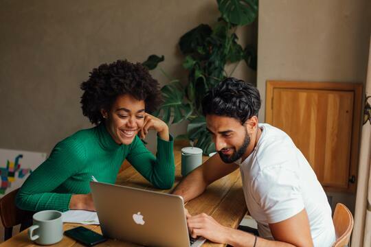 Ask These One-On-One Meeting Questions to Build Trust and Good Rapport ...